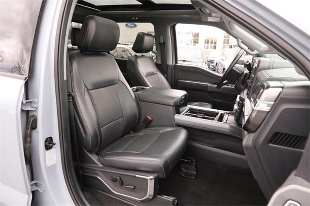 2024 Ford F-250SD Lariat in Hazelwood, MO | St. Louis Ford F-250SD ...